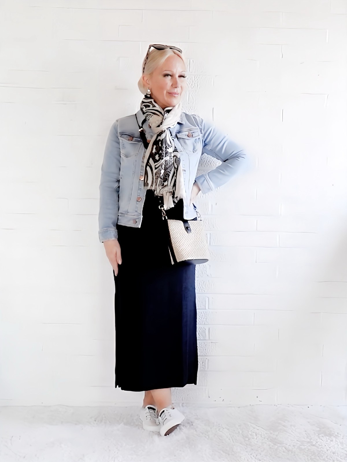 Italy in Spring Travel Capsule Wardrobe – Midlife Posh Closet